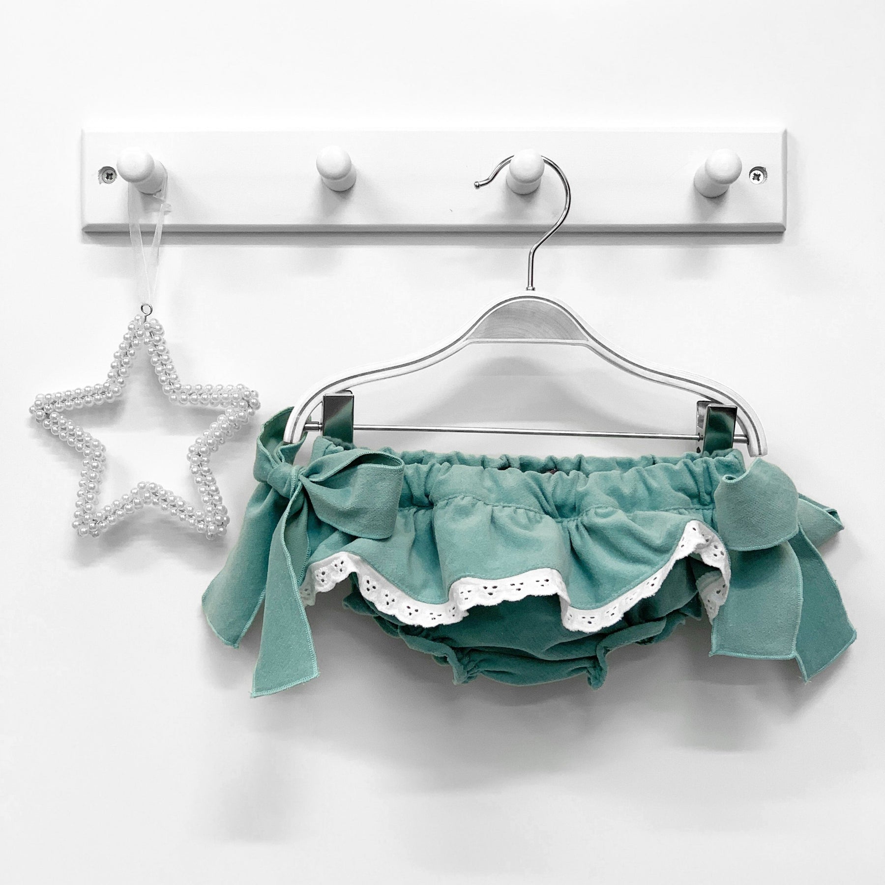 Phi | Sage Green Velvet Bow Bloomers – Millie and John