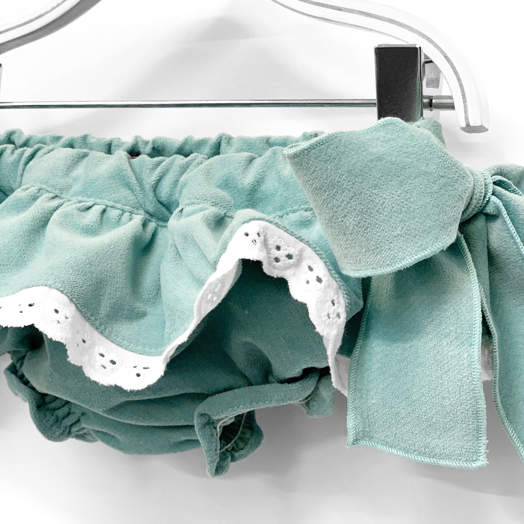 Phi | Sage Green Velvet Bow Bloomers – Millie and John